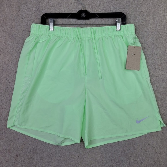 Nike | Shorts | Nwt Nike Running Challenger Lined Shorts Green Drifit 7 ...